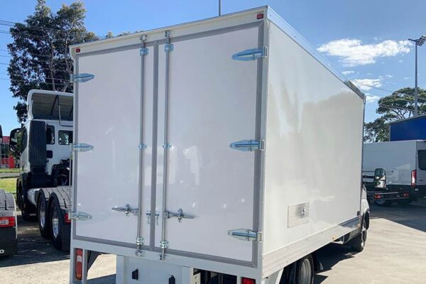 GRP Truck Bodies - TOPOLOGROUP