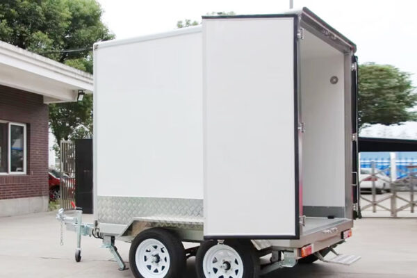 Small Refrigerated Trailers