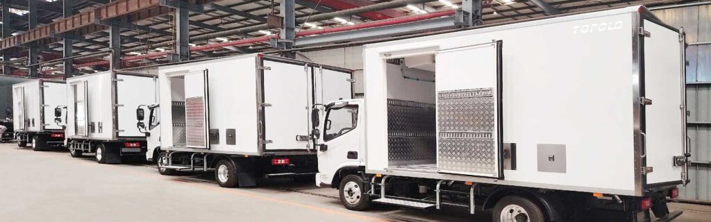 Refrigerated Body with Meat Rails - TOPOLOGROUP